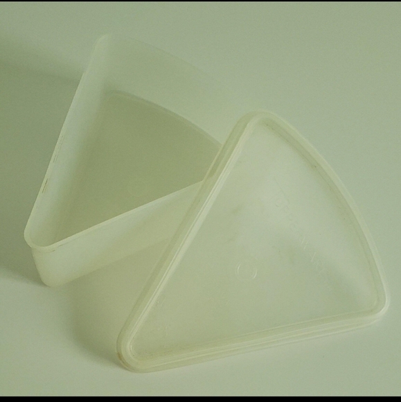 Tupperware | Kitchen | Vintage Tupperware Pie Keeper Triangle Pie Slice ...